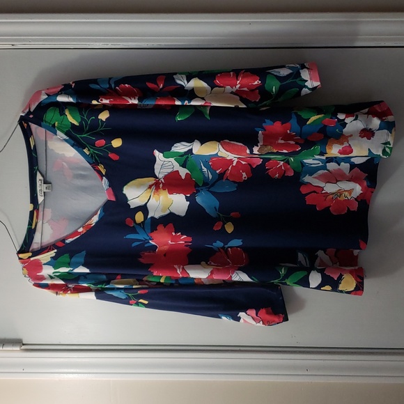 The Pioneer Woman | Tops | Pioneer Womans Shirt | Poshmark